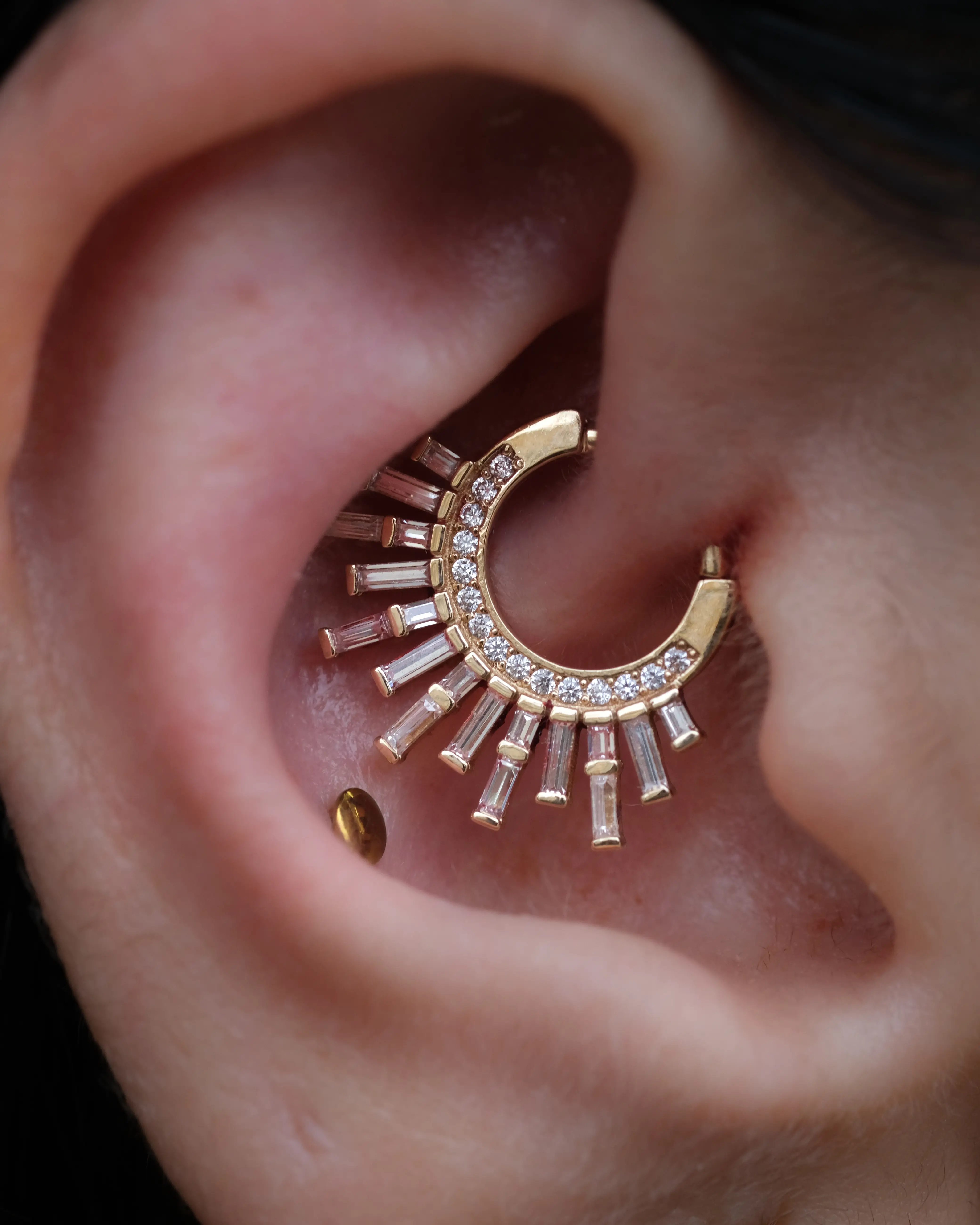 Steryl - Safe piercing, fine jewelry